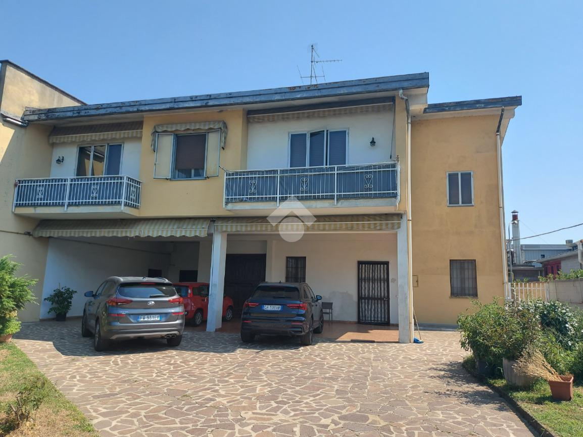 Ufficio in vendita a Cuggiono