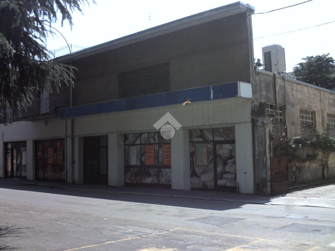 Capannone in affitto a Cerro Maggiore