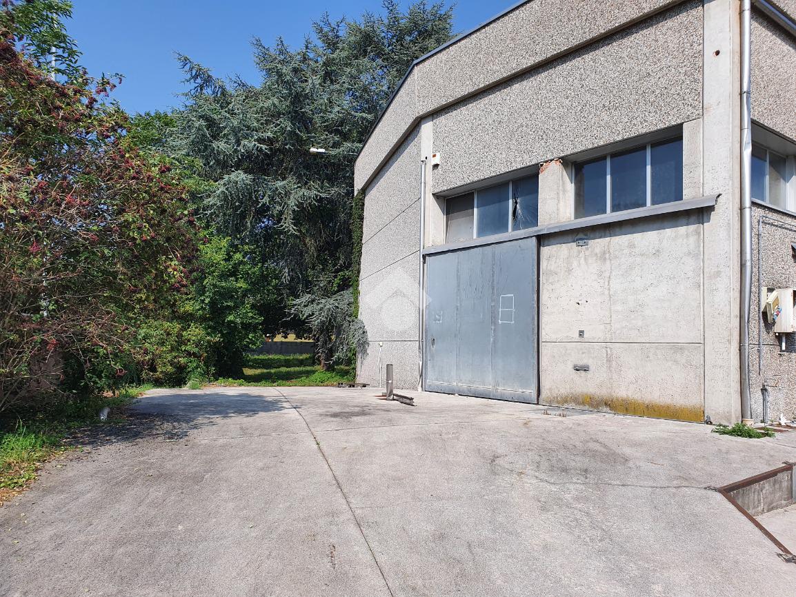 Capannone in vendita a Nerviano