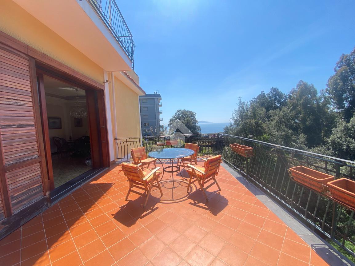 Villa in vendita a Napoli