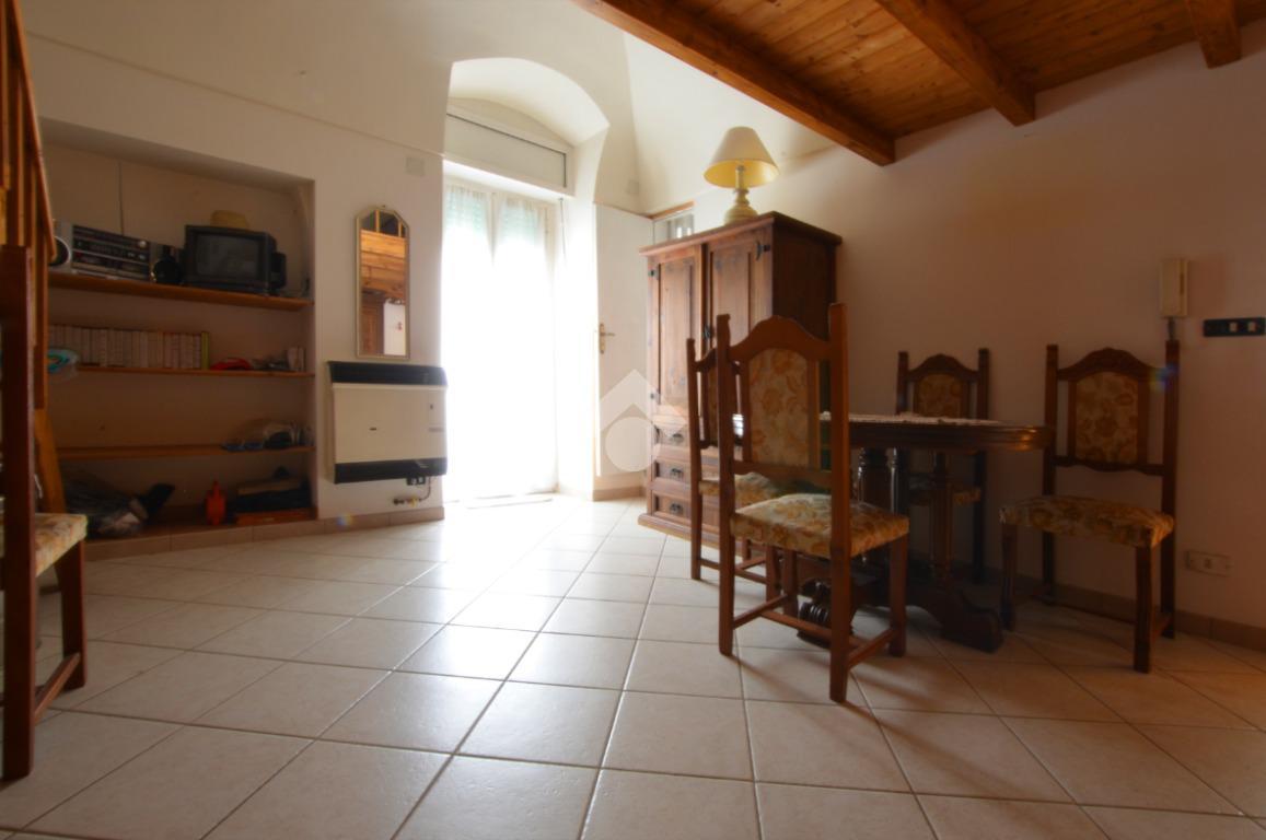 Casa indipendente in vendita a Gioia Del Colle