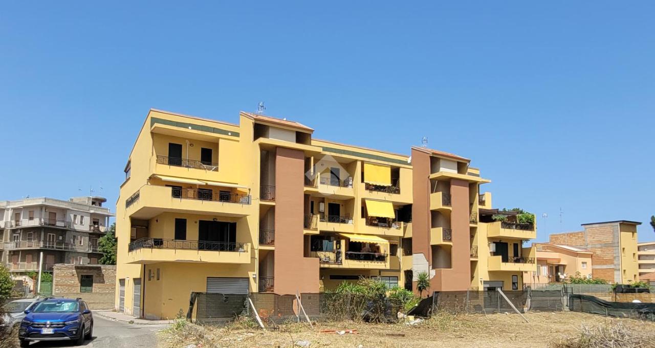 Trilocale in Via Lume 12, Reggio di Calabria