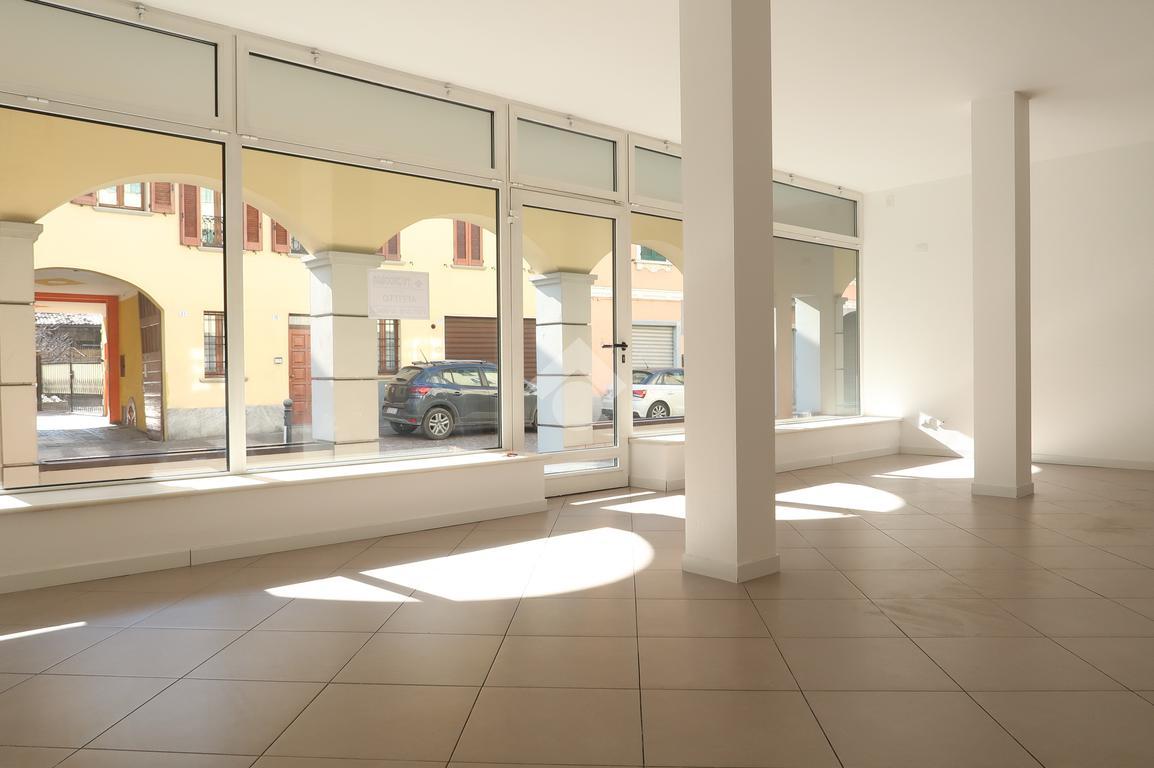 Negozio in affitto a Offanengo