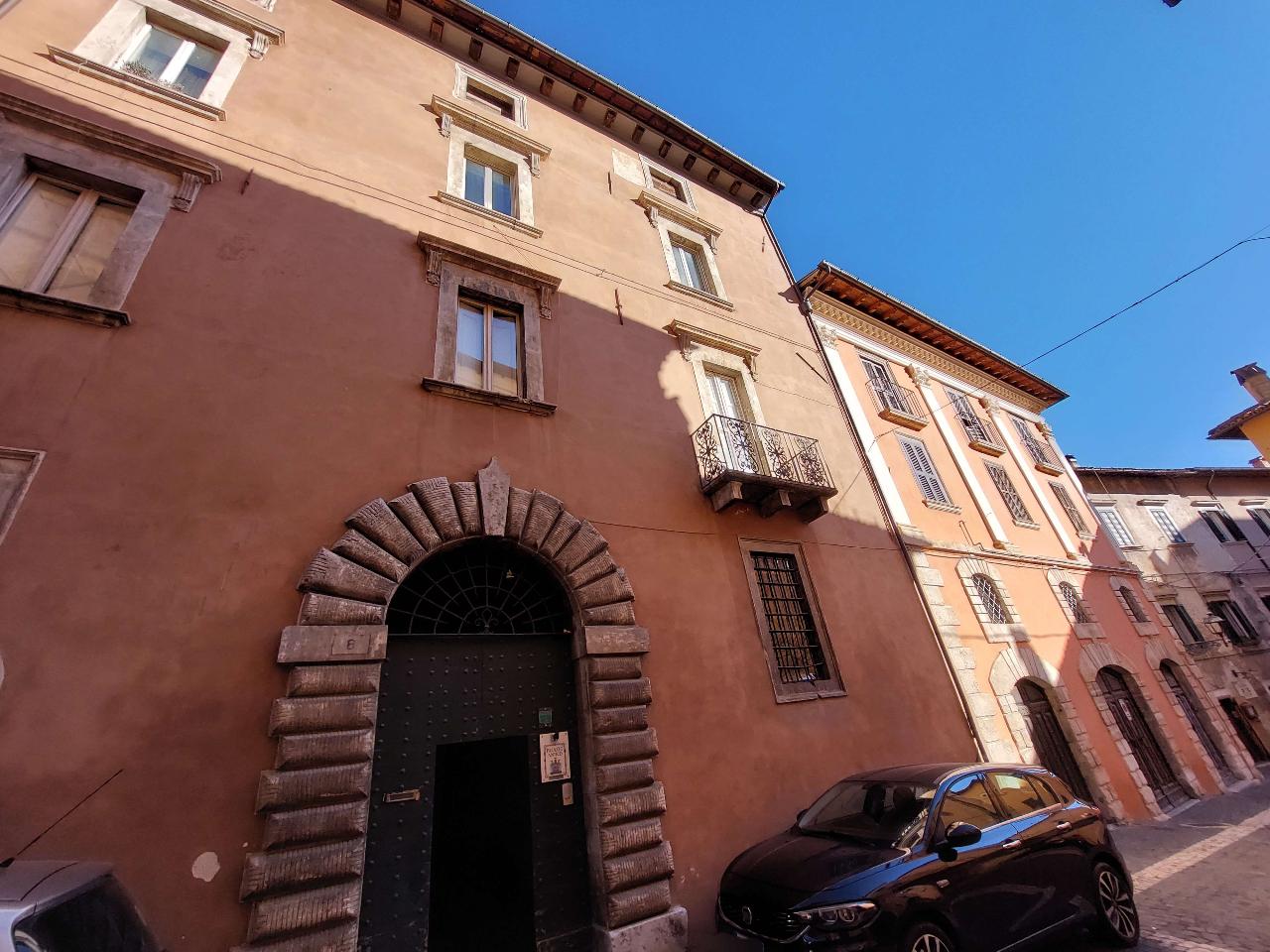 Appartamento in vendita a Tagliacozzo
