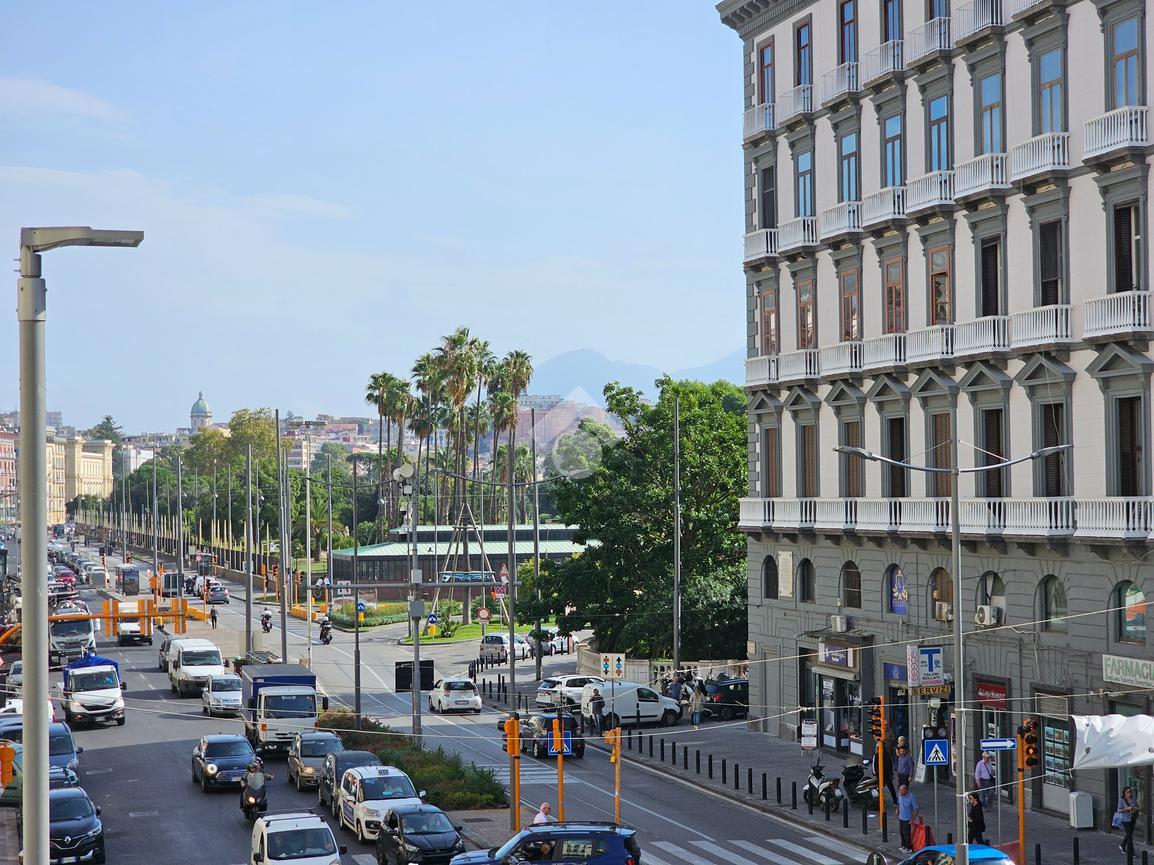 Appartamento in vendita a Napoli