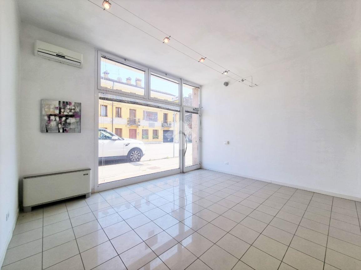 Box in affitto a Creazzo
