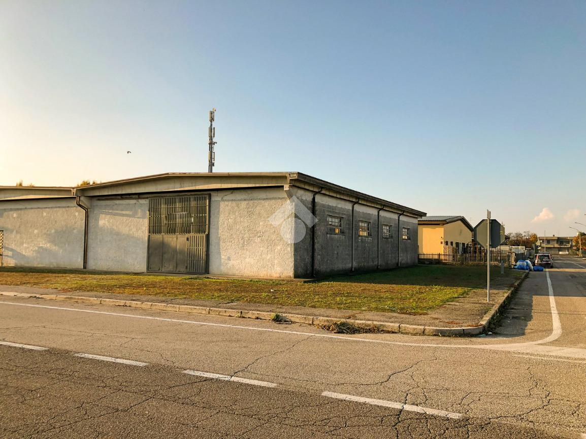 Capannone in affitto a Bovolone