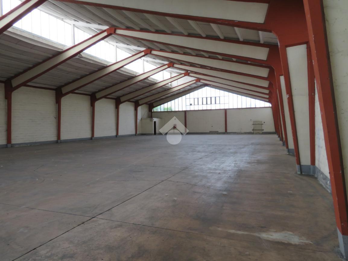 Capannone in affitto a Trezzano Sul Naviglio