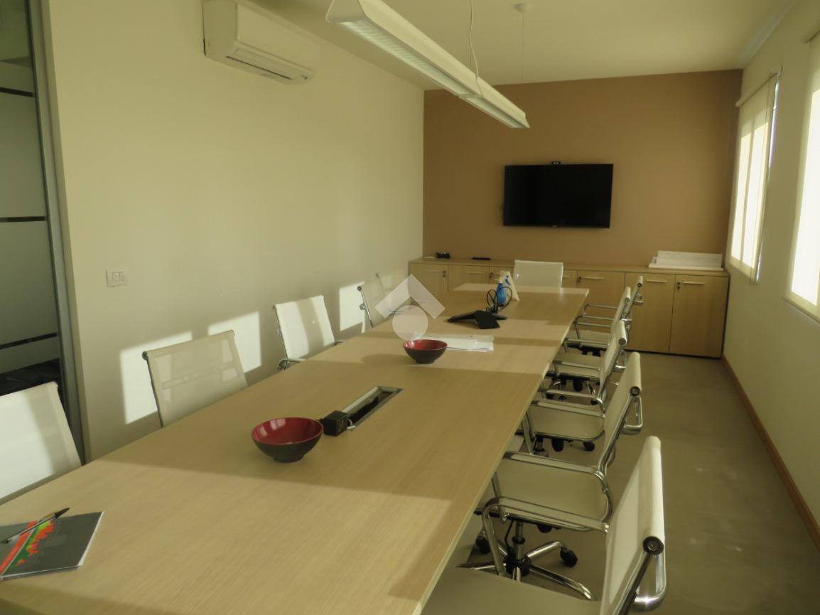 Ufficio in affitto a Trezzano Sul Naviglio