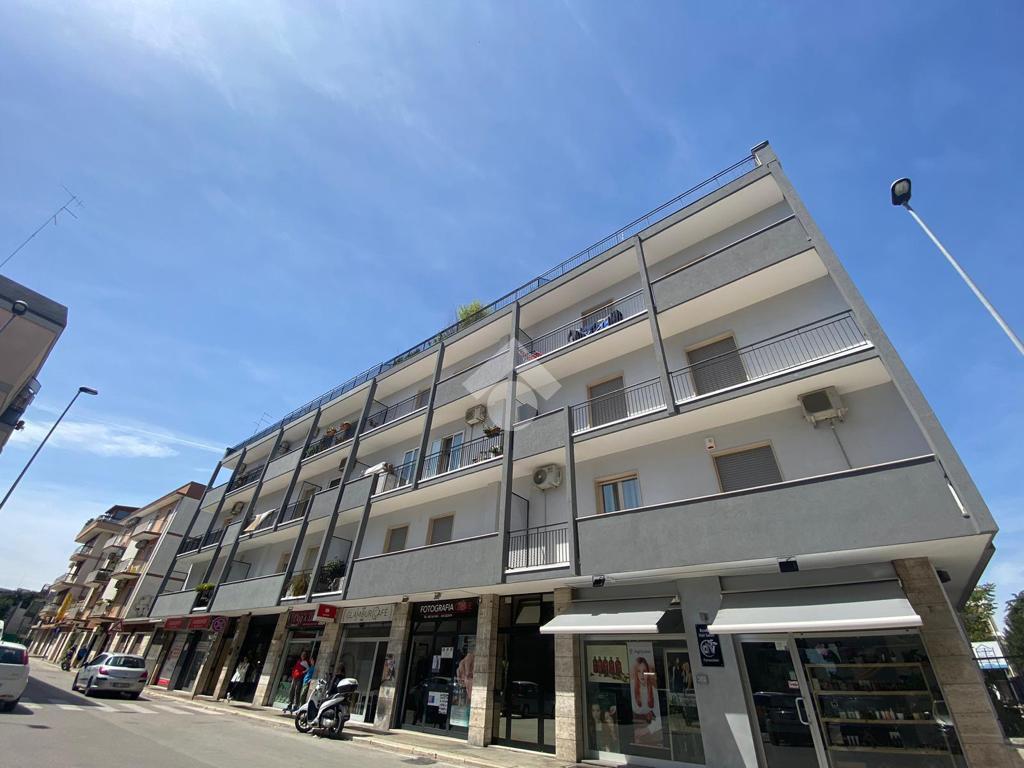 Appartamento in vendita a Bari