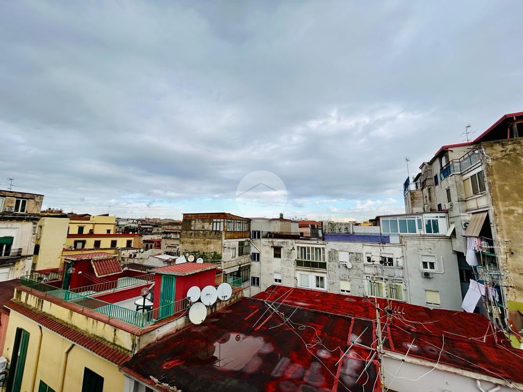Appartamento in vendita a Napoli