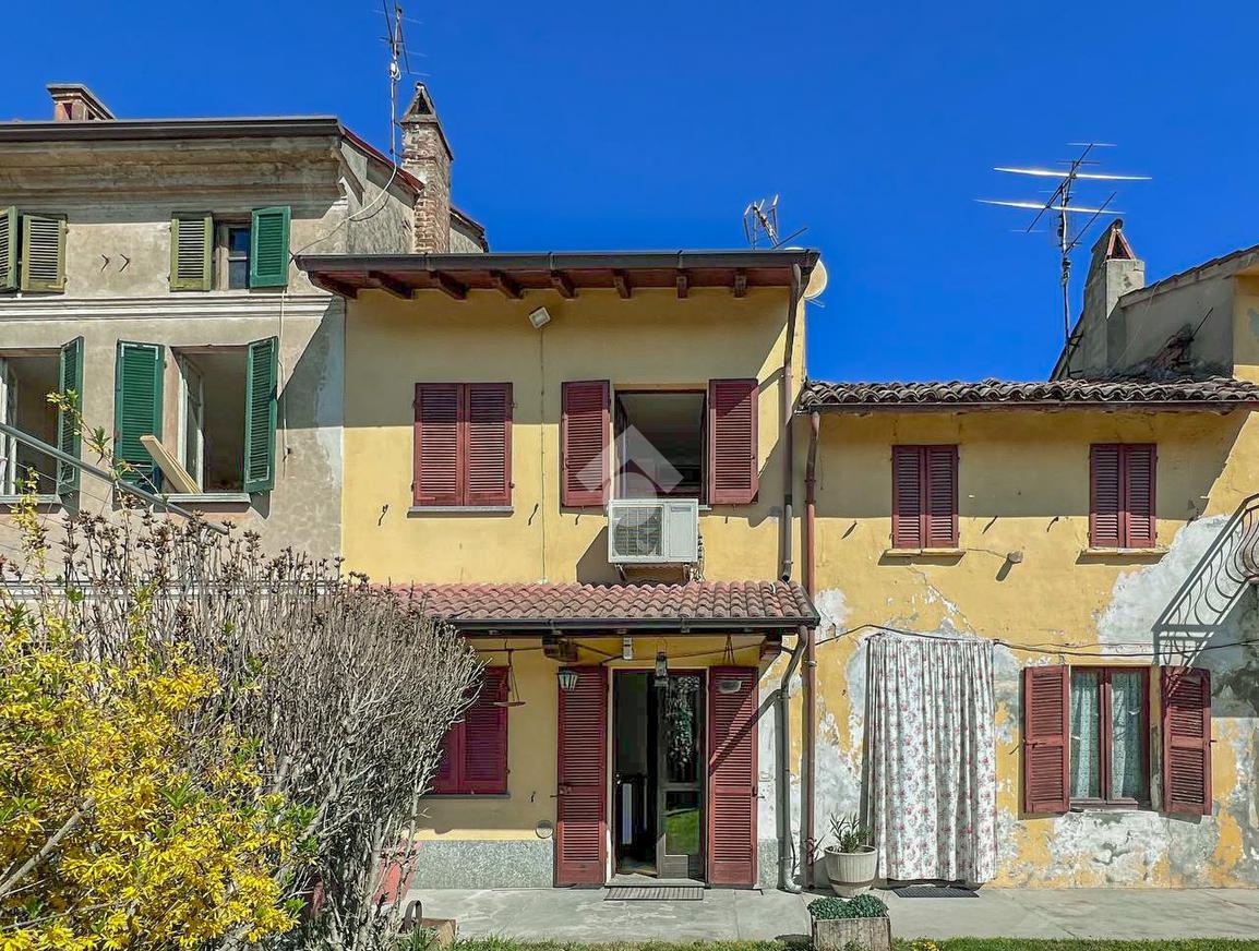 Casa indipendente in vendita a Verrua Po