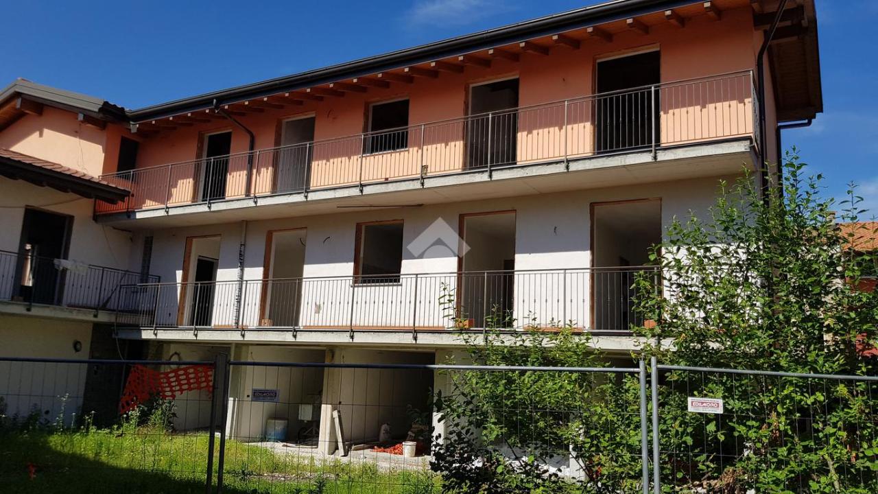 Casa indipendente in vendita a Vaprio D'Agogna