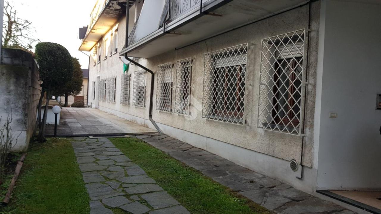Trilocale in Via Circonvallazione 28, Varallo Pombia
