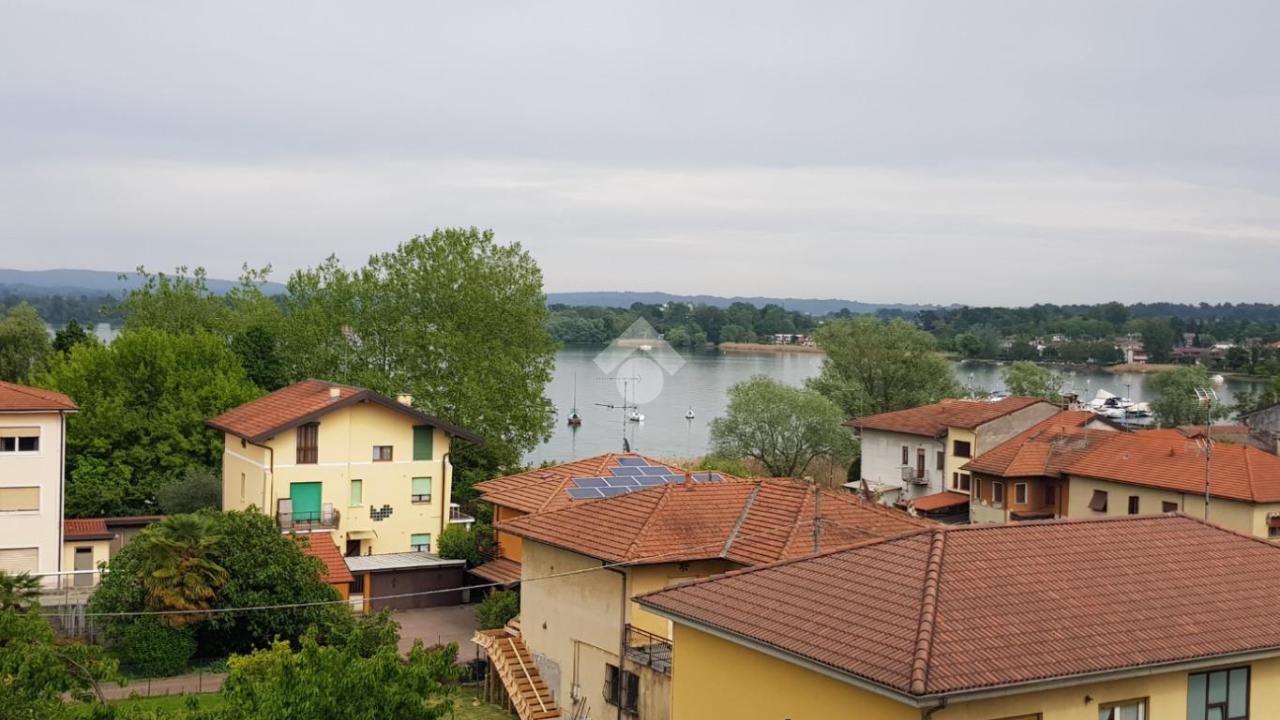 Appartamento in vendita a Dormelletto