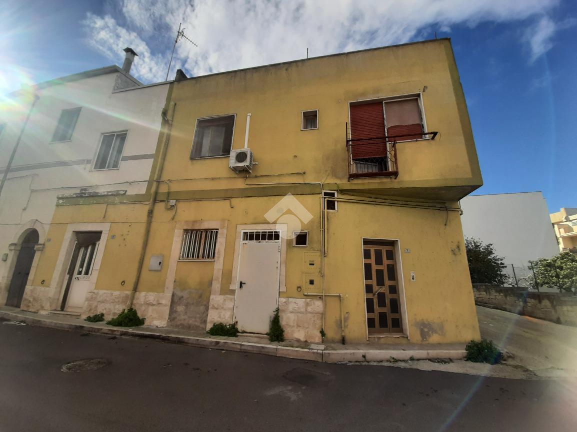 Casa indipendente in vendita a Cassano Delle Murge