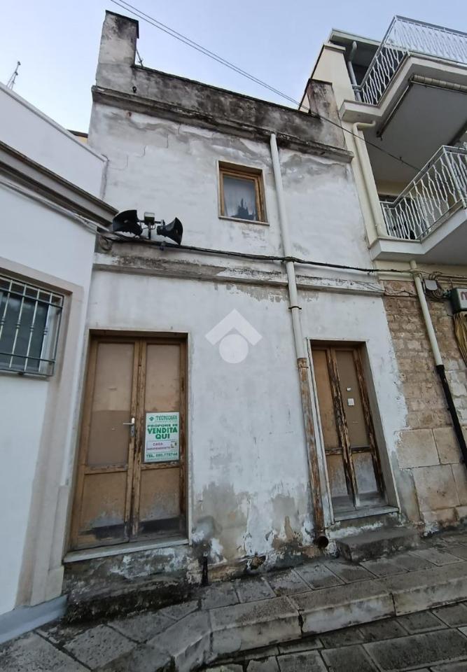 Casa indipendente in vendita a Cassano Delle Murge