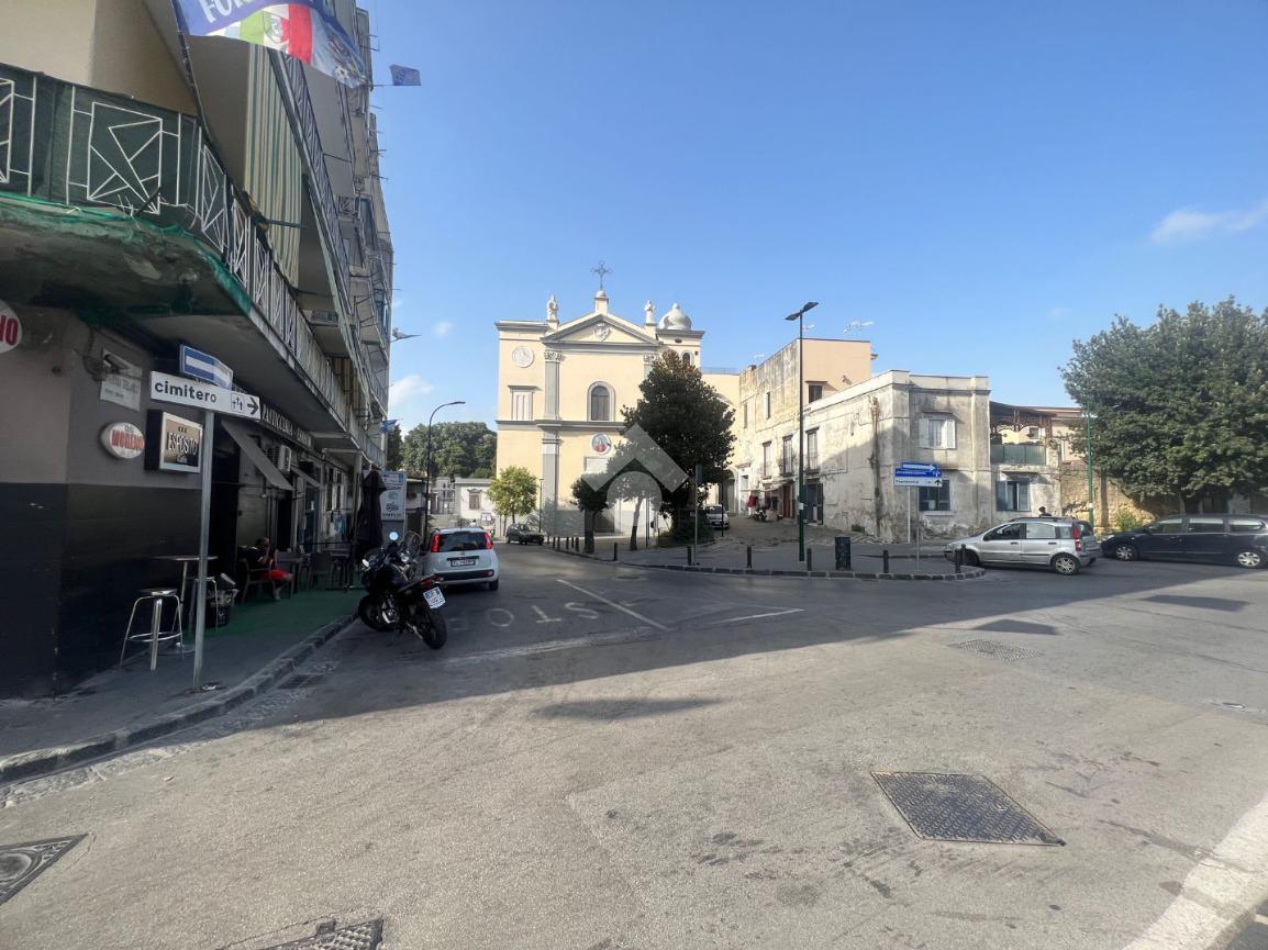 Negozio in vendita a Napoli