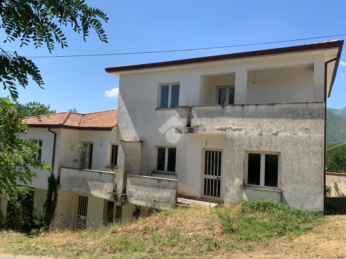 Villa in vendita a Atina
