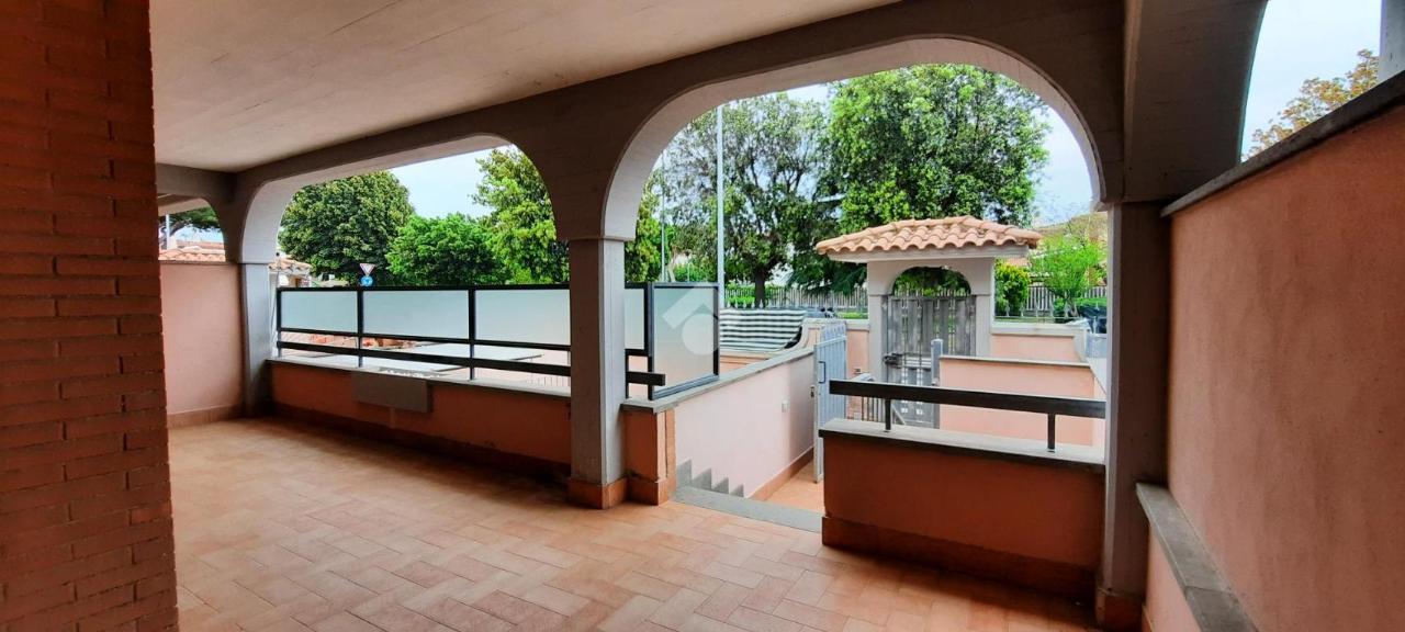 Villa in Viale Florida, Ladispoli