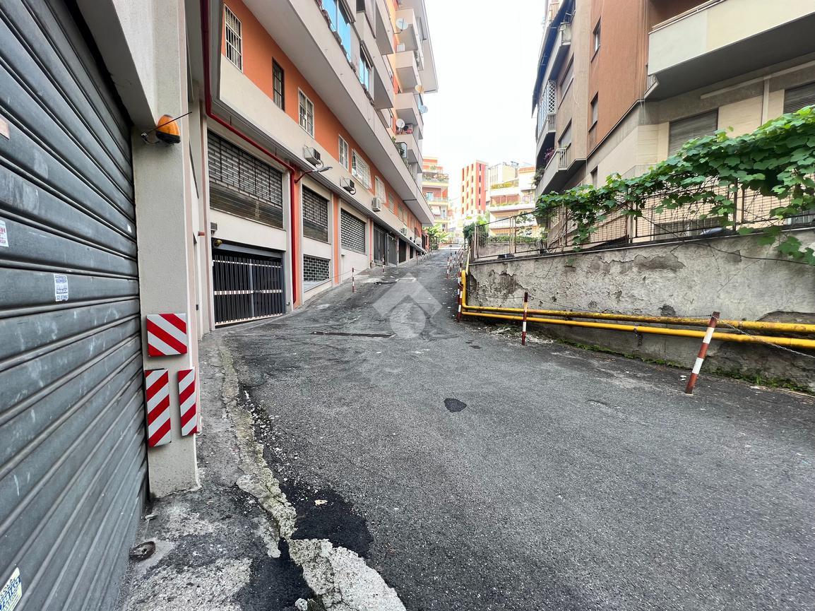 Box in vendita a Roma