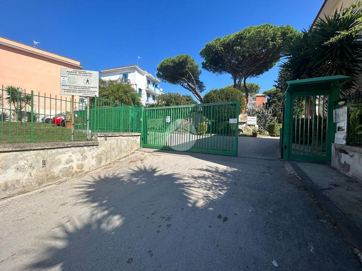 Appartamento in vendita a Pozzuoli