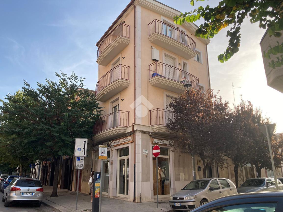 Negozio in affitto a Cerignola
