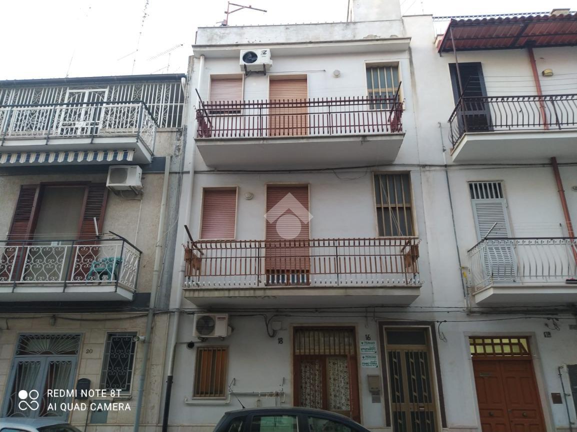 Palazzo in vendita a Cerignola