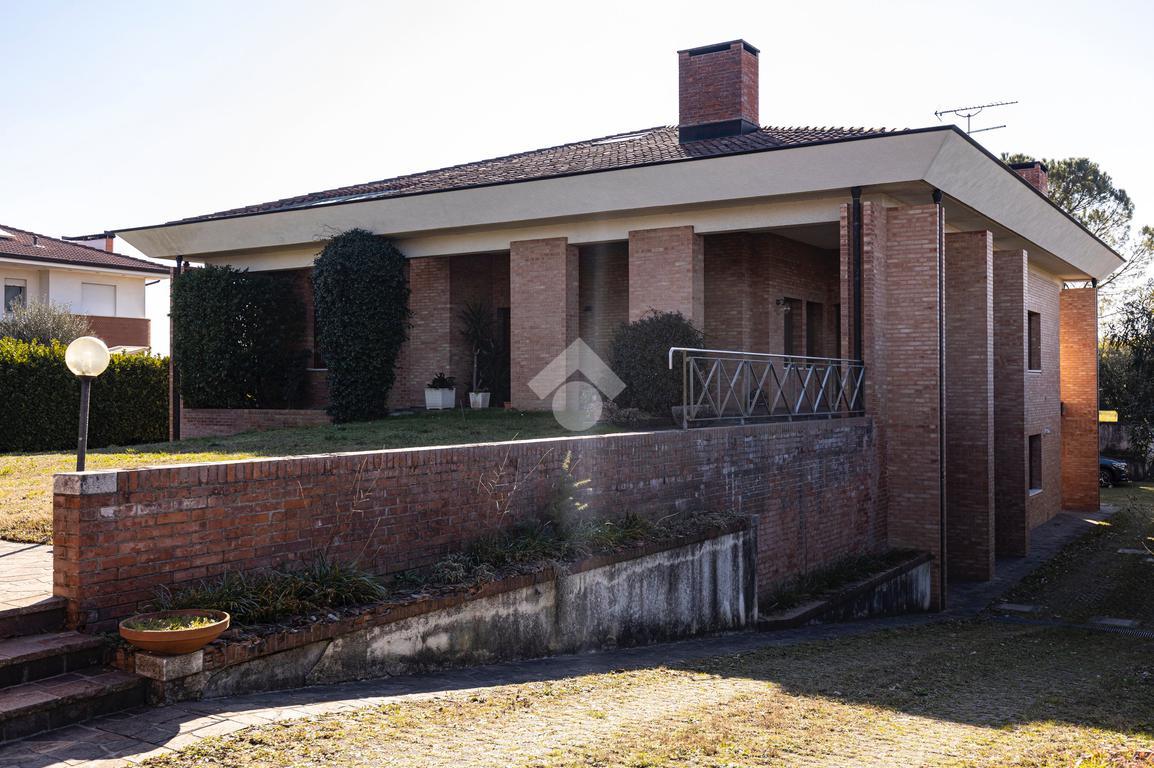Villa in vendita a San Giovanni Al Natisone