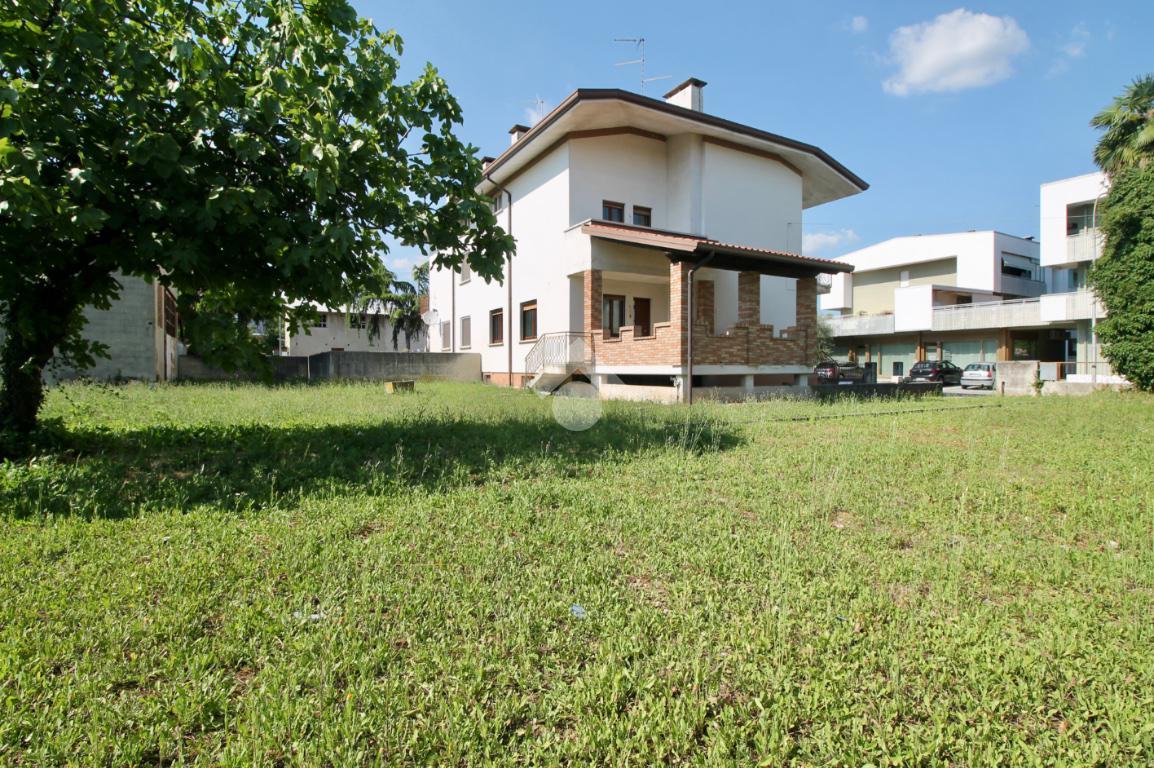 Casa indipendente in vendita a San Giovanni Al Natisone