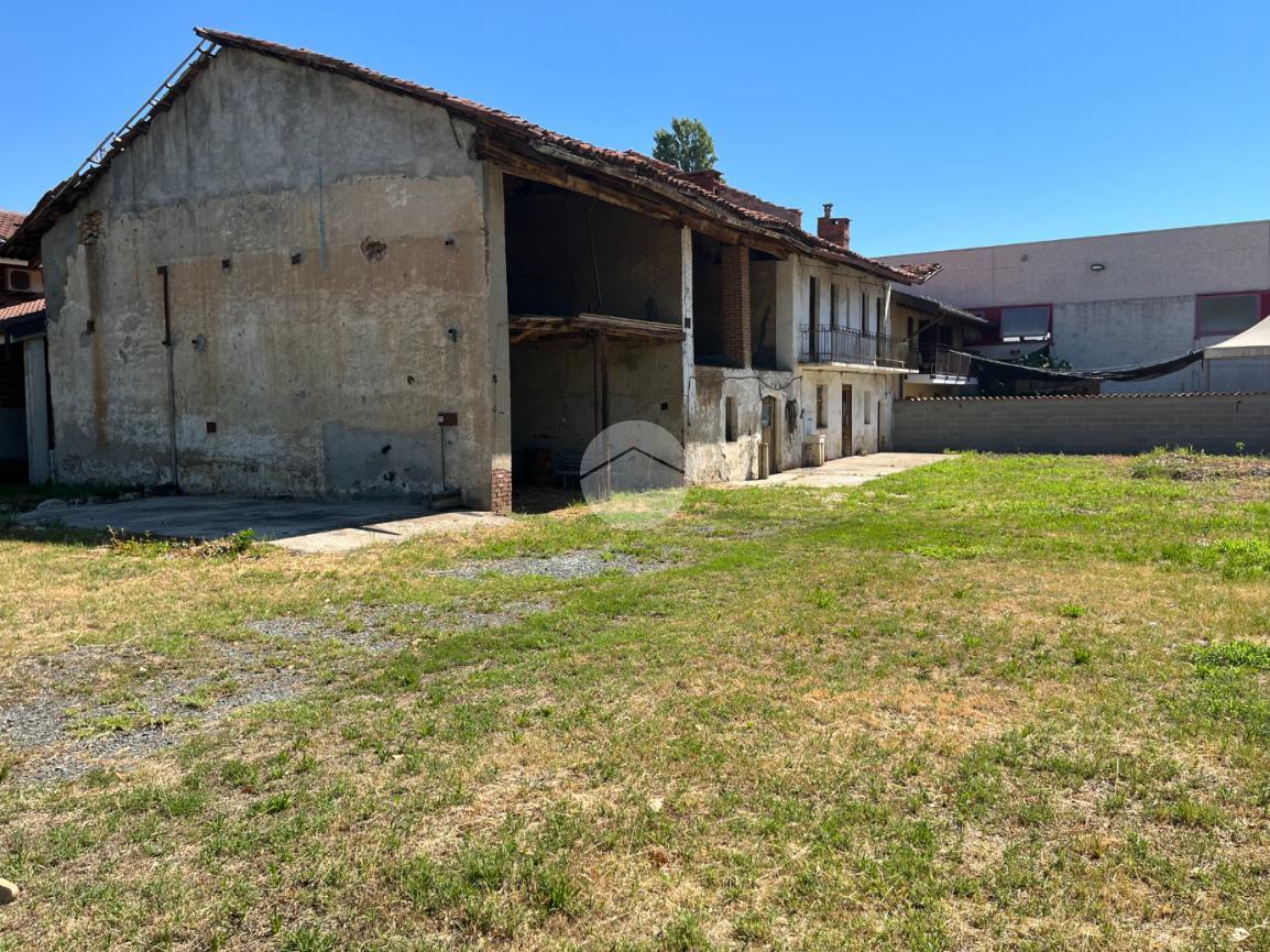 Rustico in vendita a Volvera