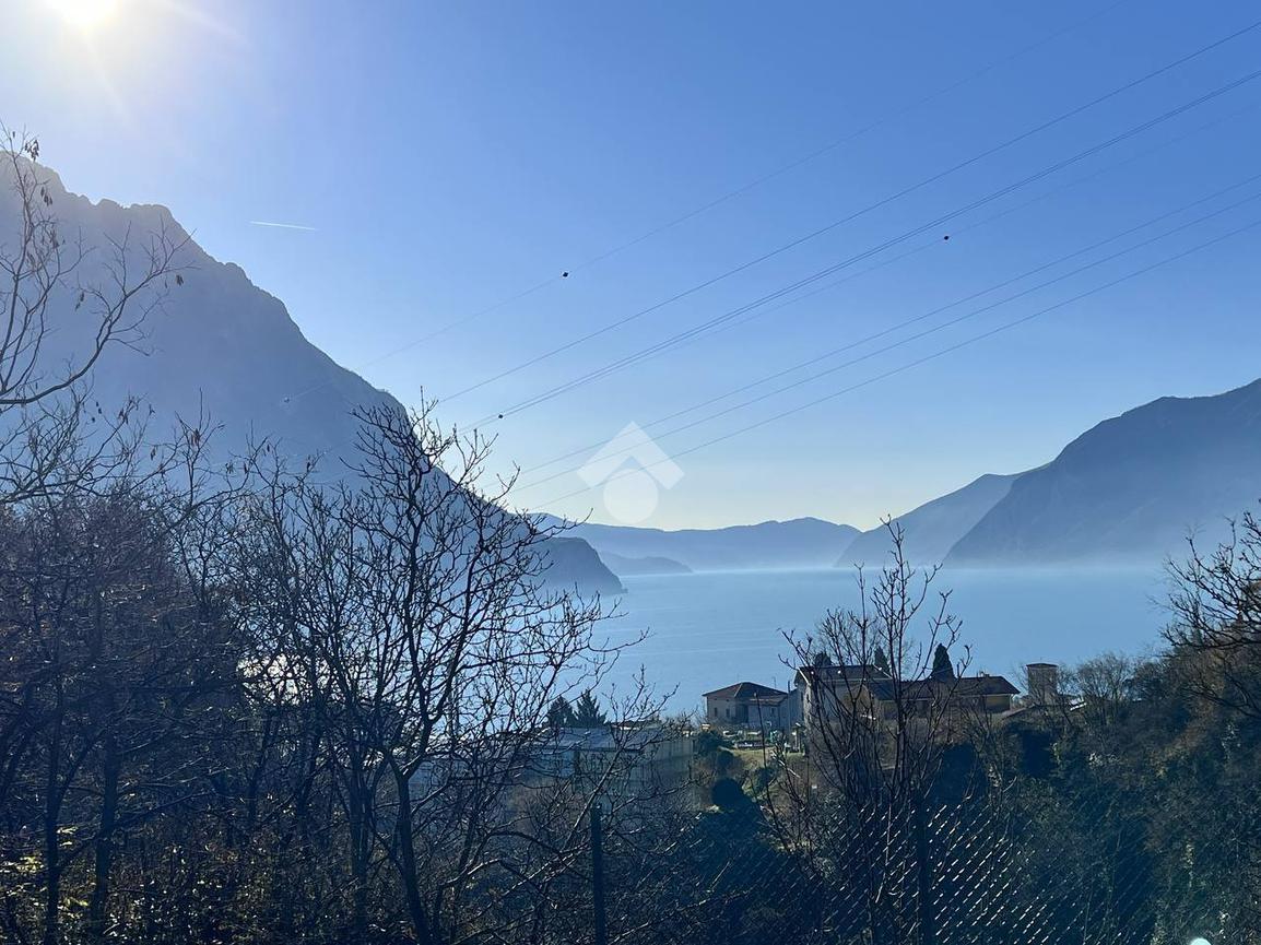 Monolocale in Via Nazionale 21, Lovere