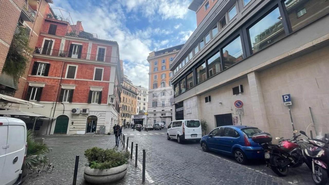 Box in vendita a Roma