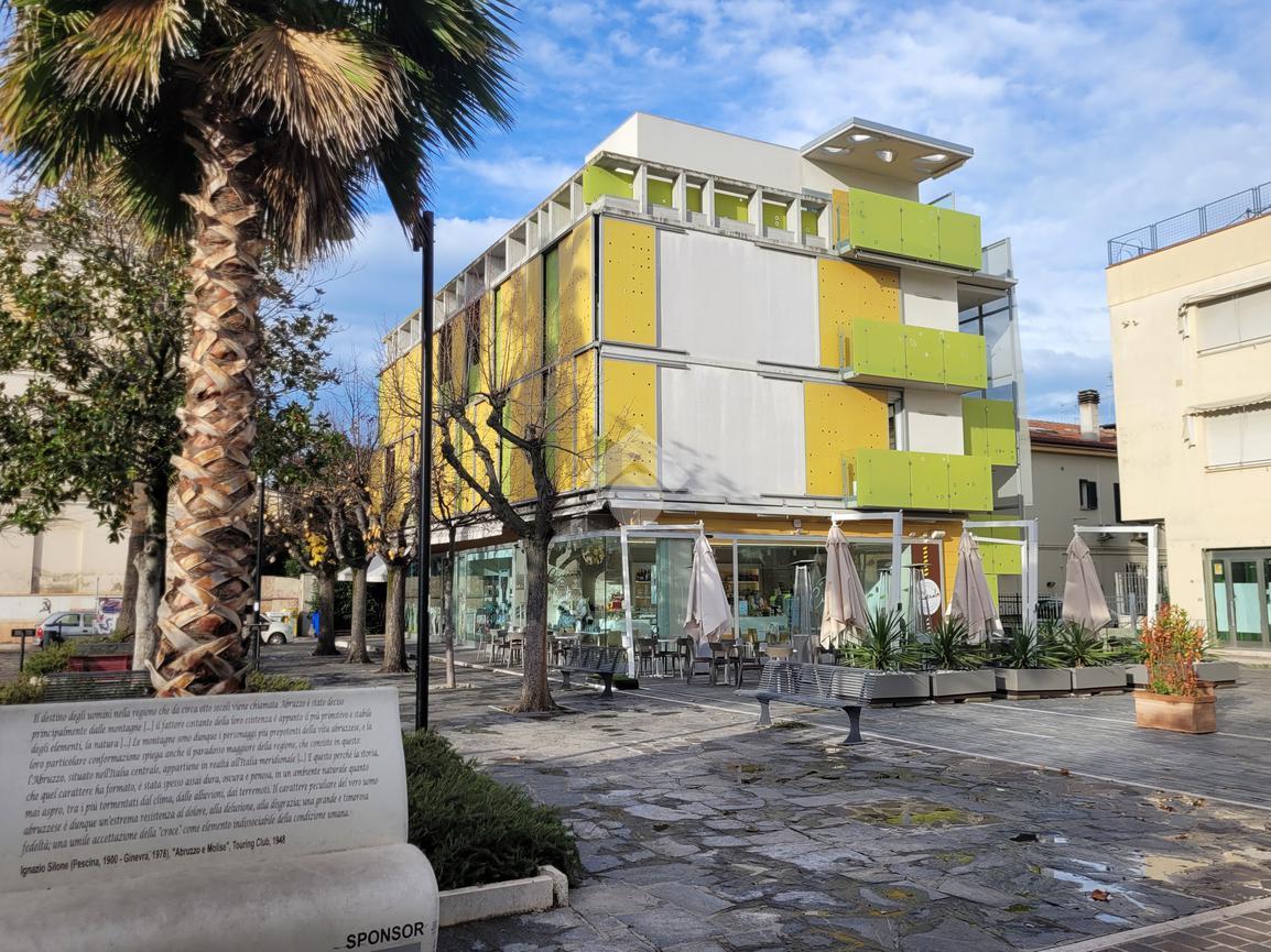 Negozio in vendita a Giulianova