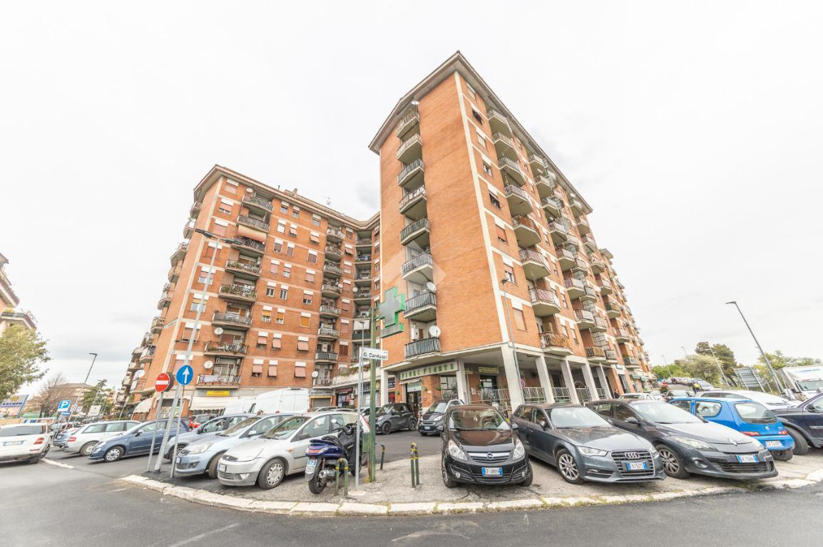 Appartamento in vendita a Guidonia Montecelio