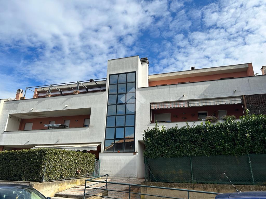 Appartamento in vendita a Deruta