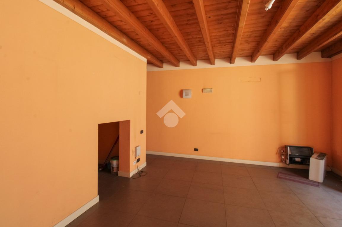 Negozio in vendita a Ospitaletto