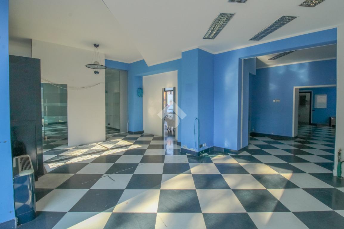 Ufficio in affitto a Rovato