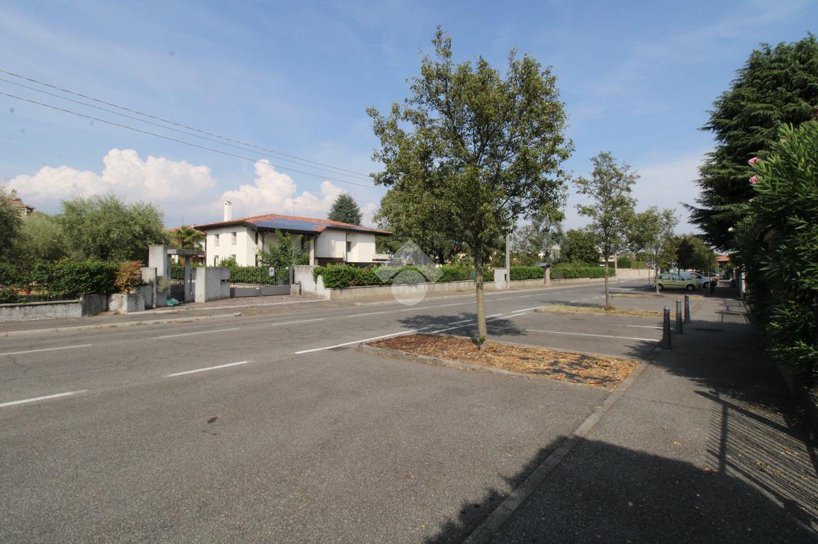 Ufficio in vendita a Cazzago San Martino