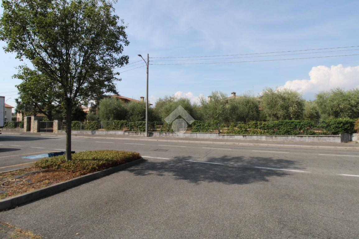 Box in vendita a Cazzago San Martino