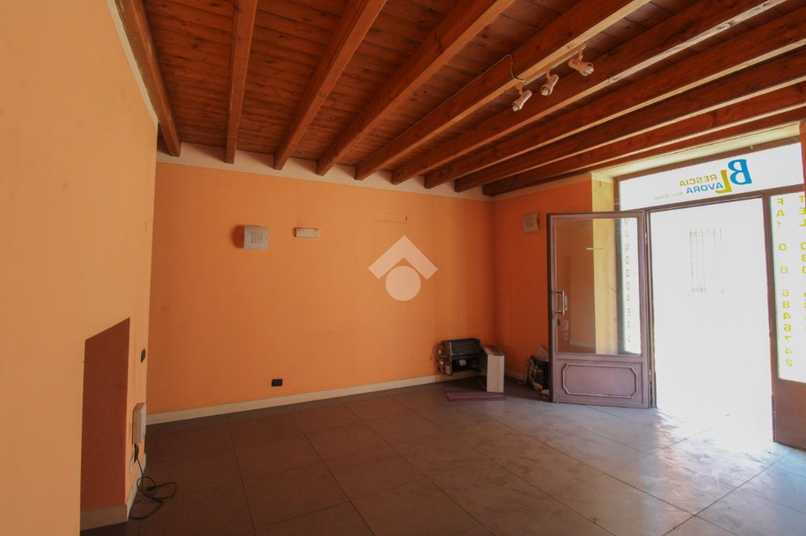 Negozio in affitto a Ospitaletto