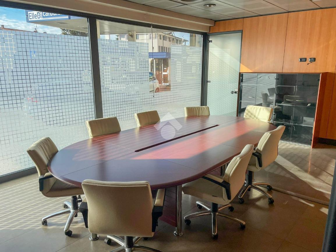 Negozio in affitto a Ospitaletto