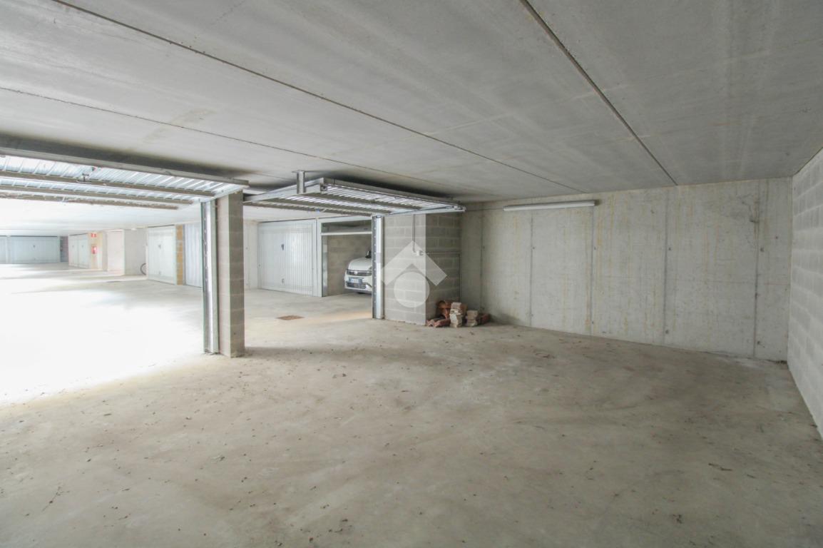 Box in vendita a Erbusco