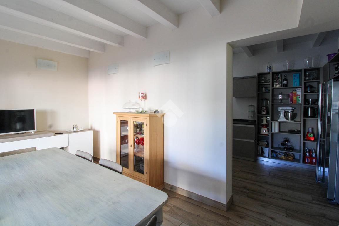 Capannone in vendita a Rovato