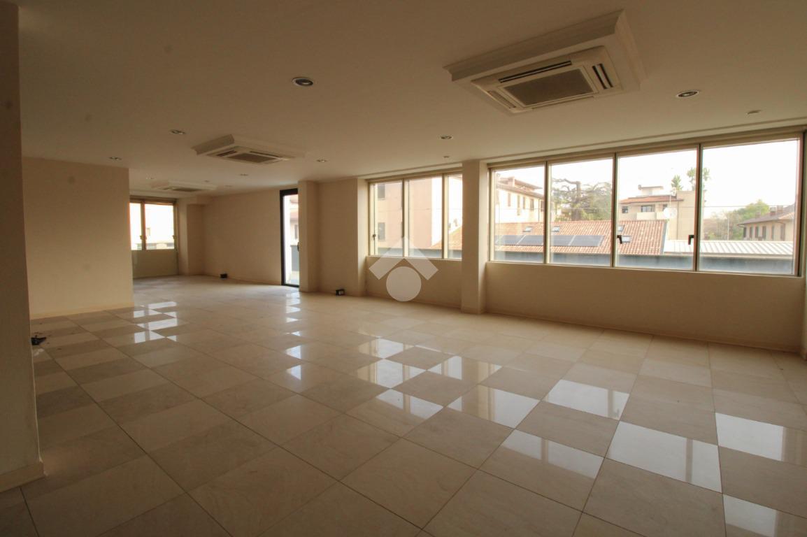 Ufficio in vendita a Gussago