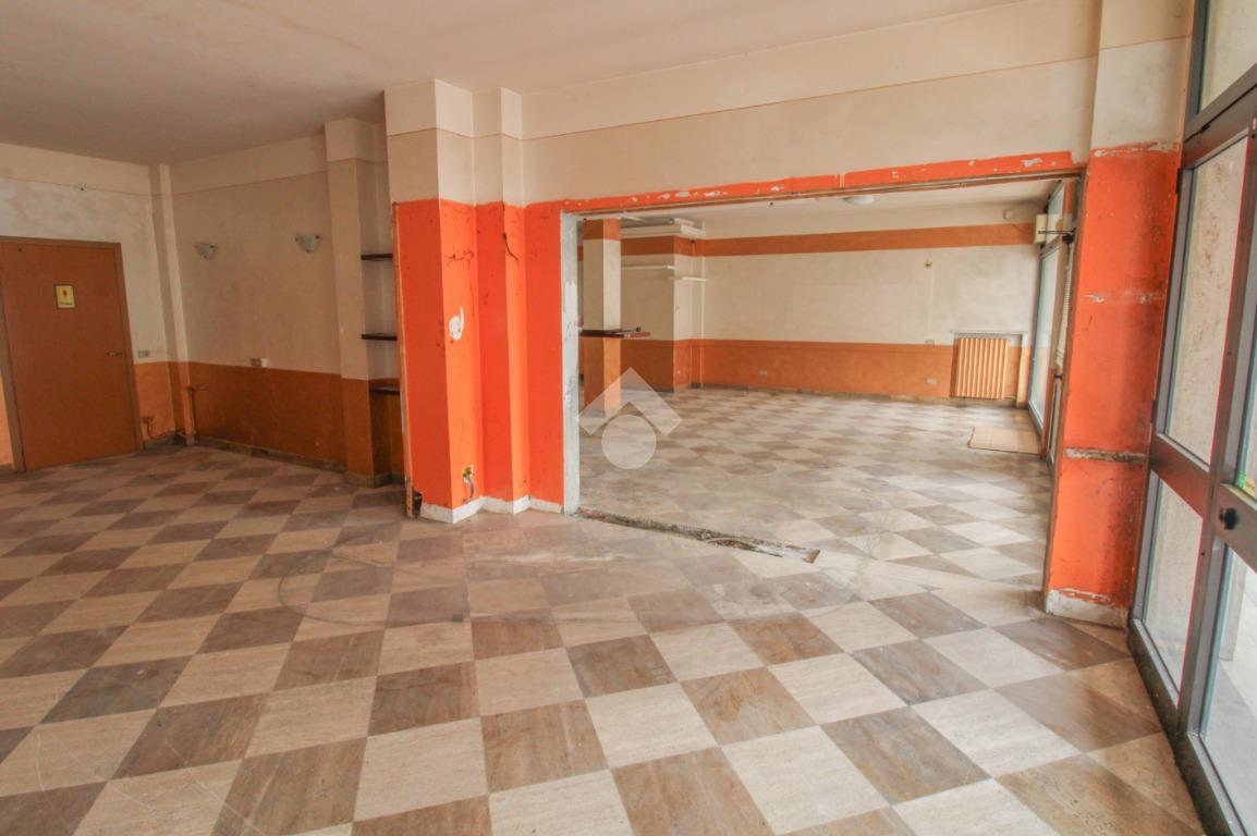 Negozio in vendita a Castrezzato