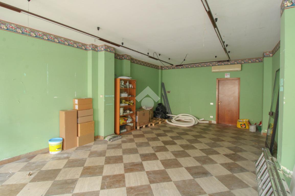 Negozio in vendita a Castrezzato