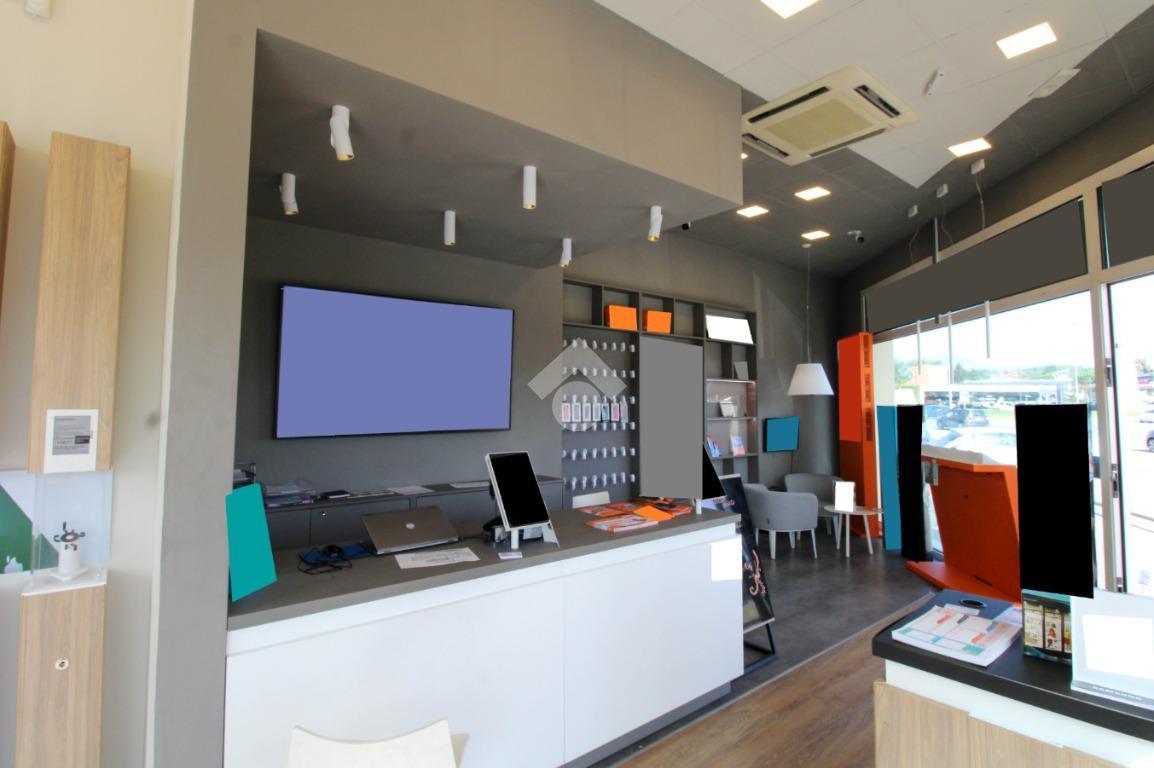 Ufficio in affitto a Rovato