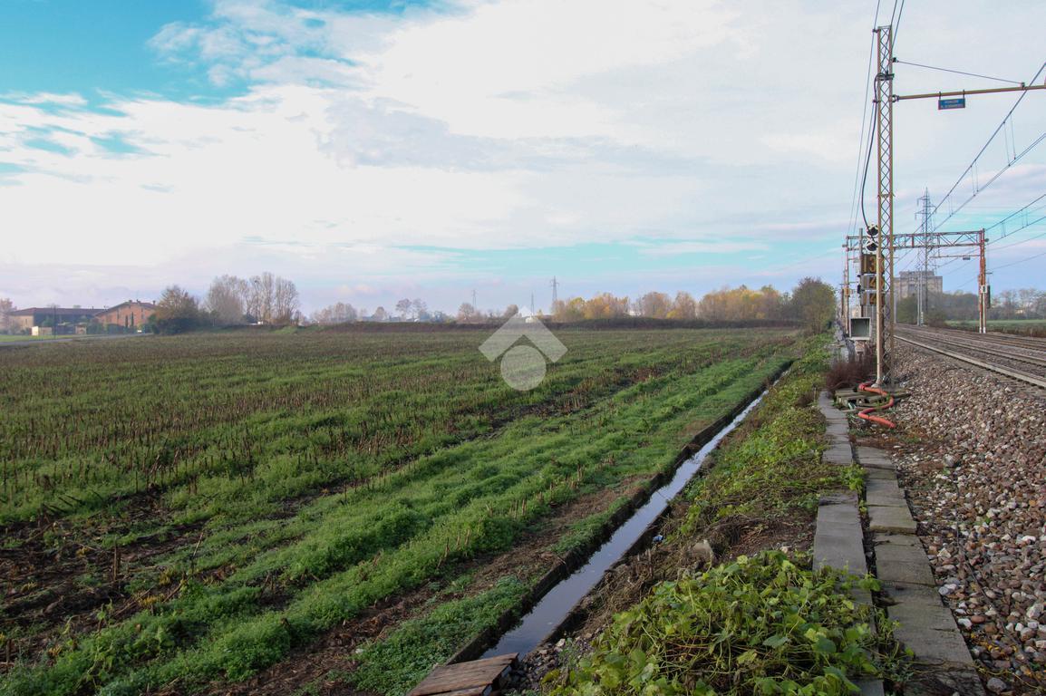 Terreno edificabile in vendita a Rovato