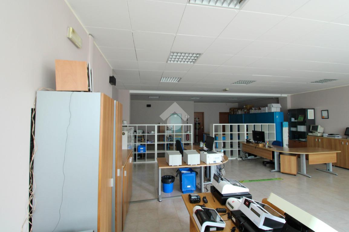 Ufficio in vendita a Erbusco